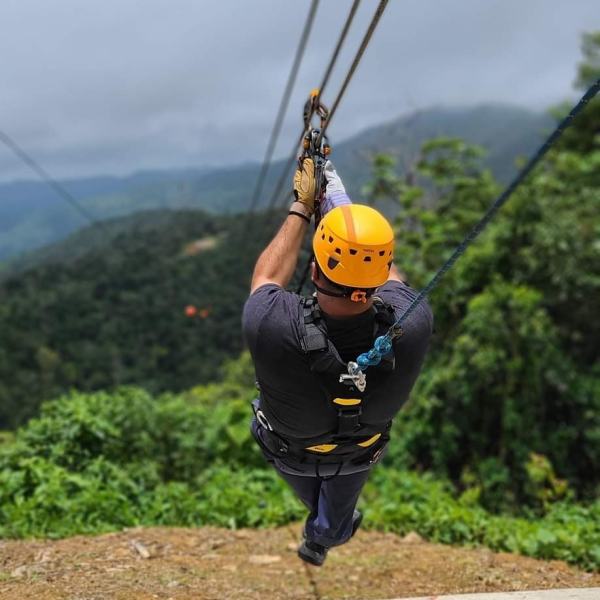 Zipline of the Aerostatic Balloon Puerto Rico | Discover Puerto Rico