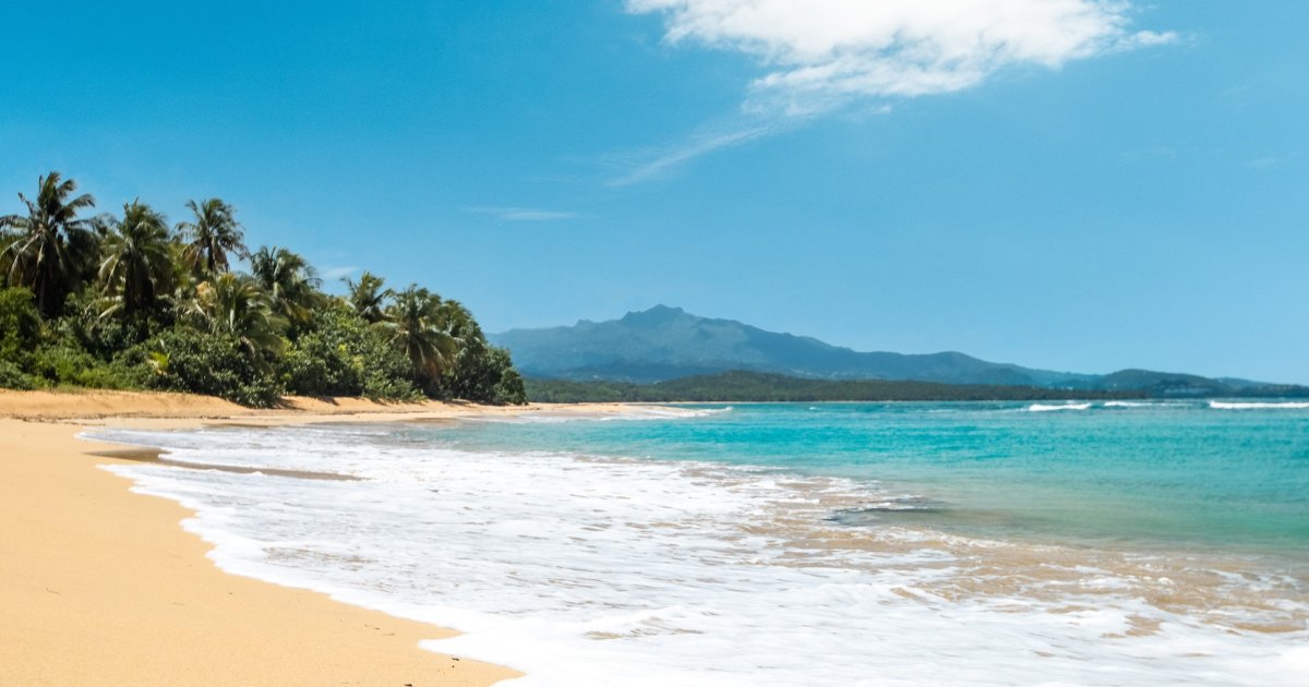 Beaches & Watersports in Puerto Rico: Fishing, Tubing & More