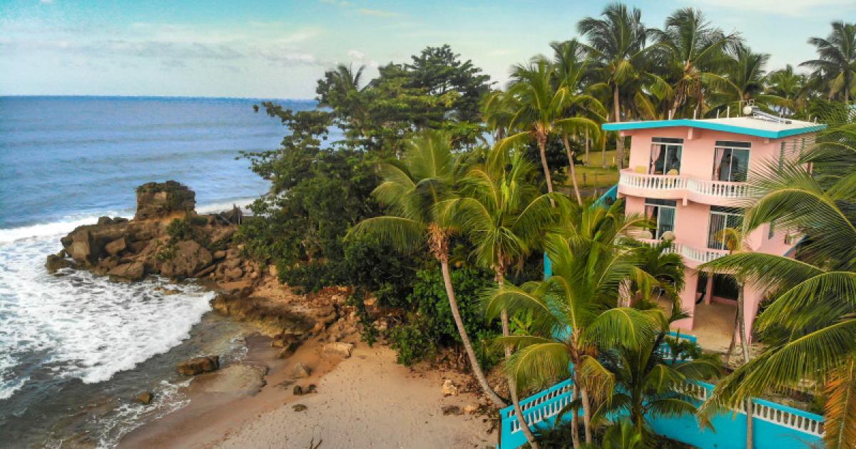 PoolsBeach Vacation Rentals | Discover Puerto Rico