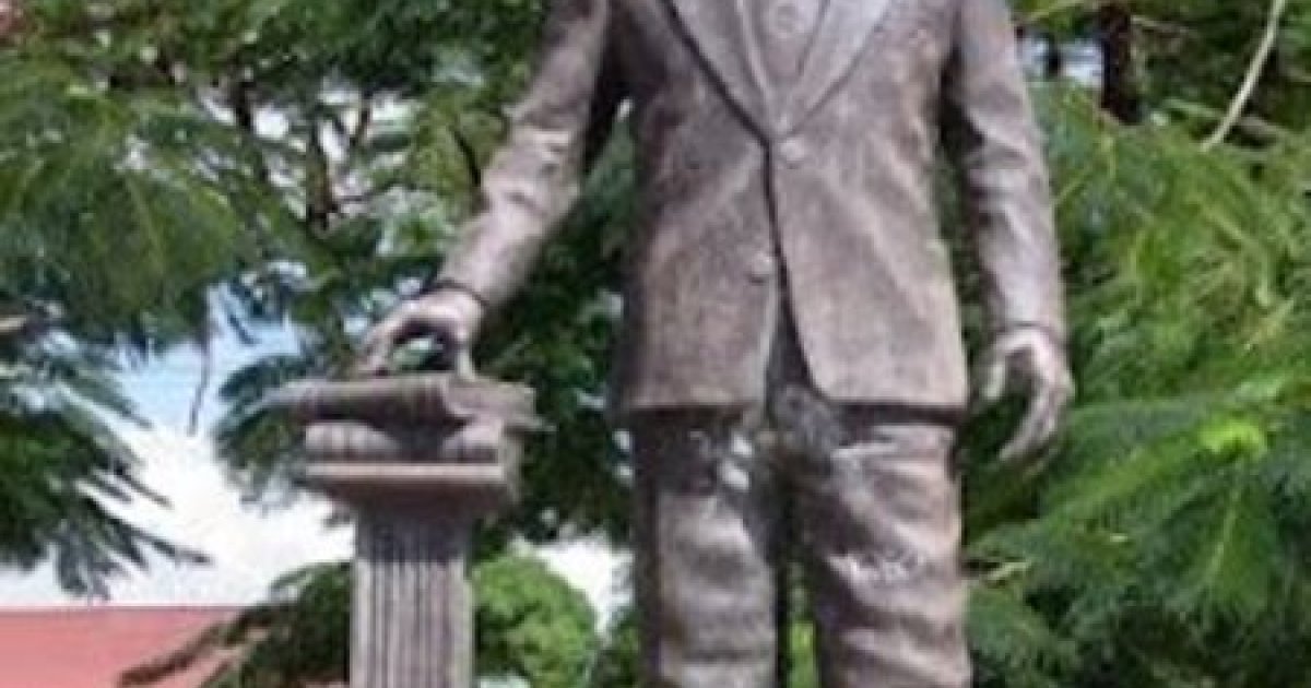 Plaza Luis Llorens Torres | Discover Puerto Rico