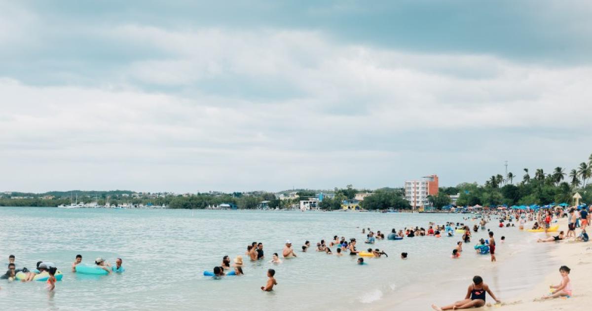 Playa El Combate | Discover Puerto Rico