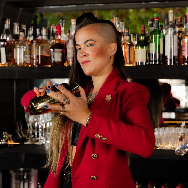 World-Class Mixologist Nicky Fas Is Raising the Bar | Discover Puerto Rico